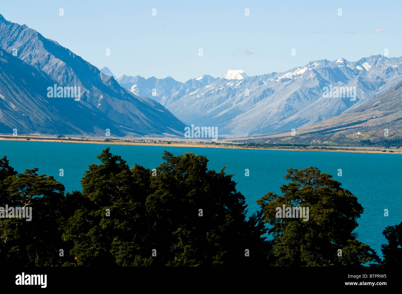 Ben ohau range with snow hi-res stock photography and images - Alamy