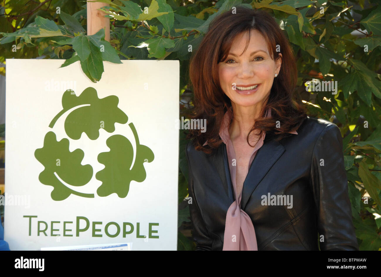 Victoria Principal Stock Photos & Victoria Principal Stock Images - Alamy