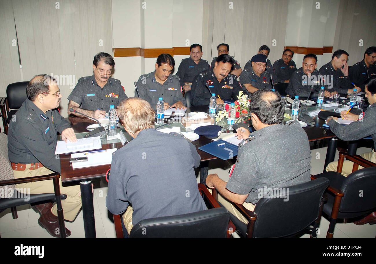 Sindh Police Inspector General (IG)Sultan Salahuddin Babar Khattak ...