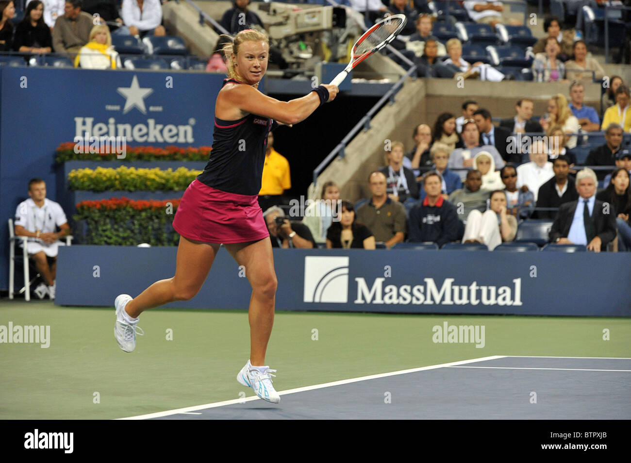 Vera dushevina hi-res stock photography and images - Alamy