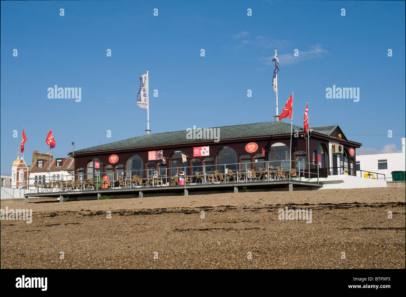 Cafe on southend seafront on hi-res stock photography and images - Alamy
