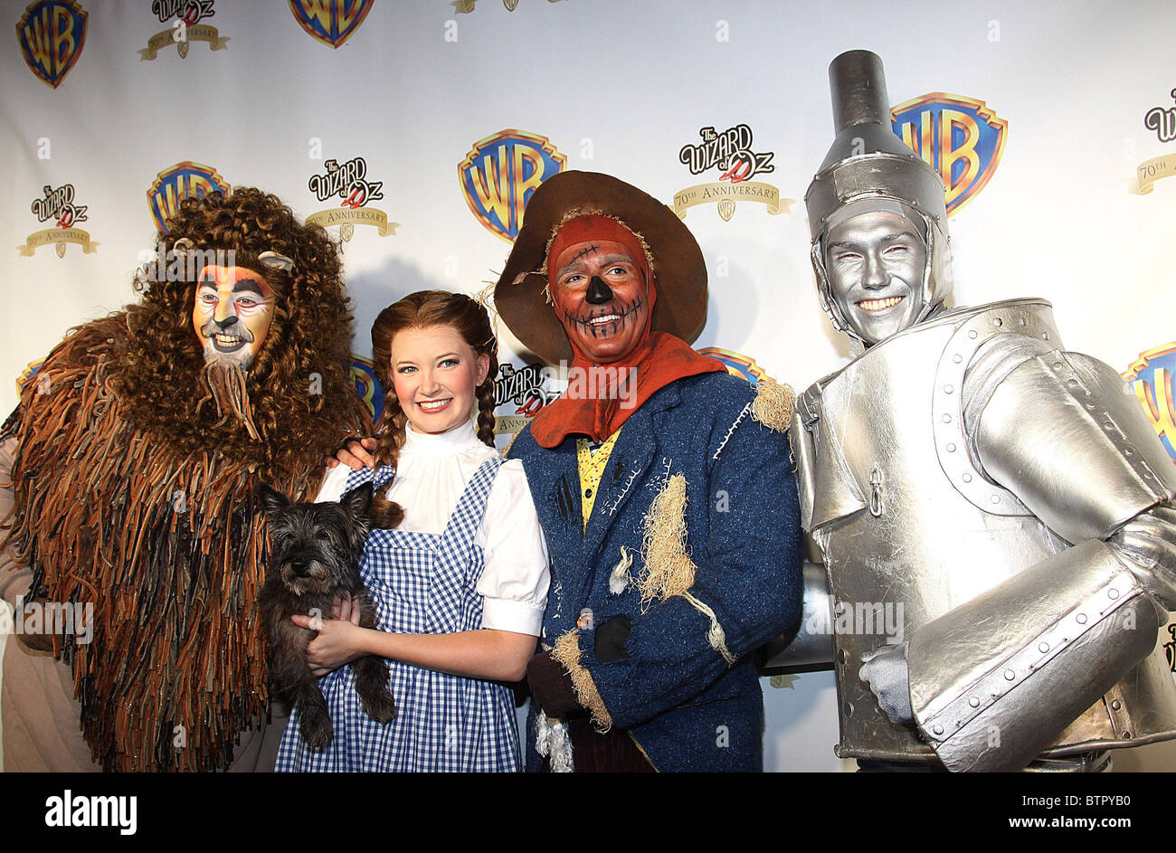 THE WIZARD OF OZ 70th Anniversary Emerald Gala Stock Photo - Alamy