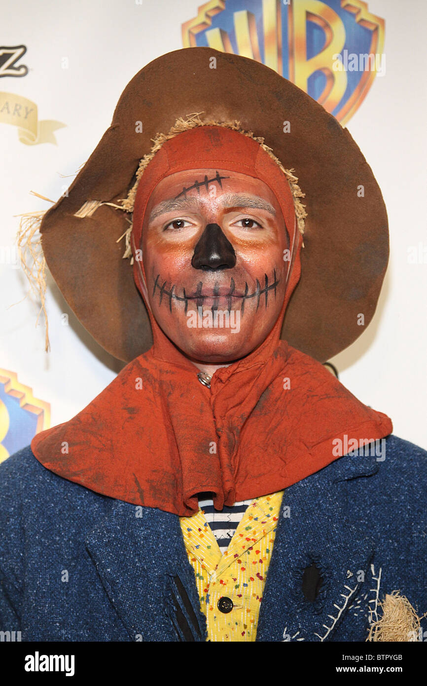 THE WIZARD OF OZ 70th Anniversary Emerald Gala Stock Photo - Alamy