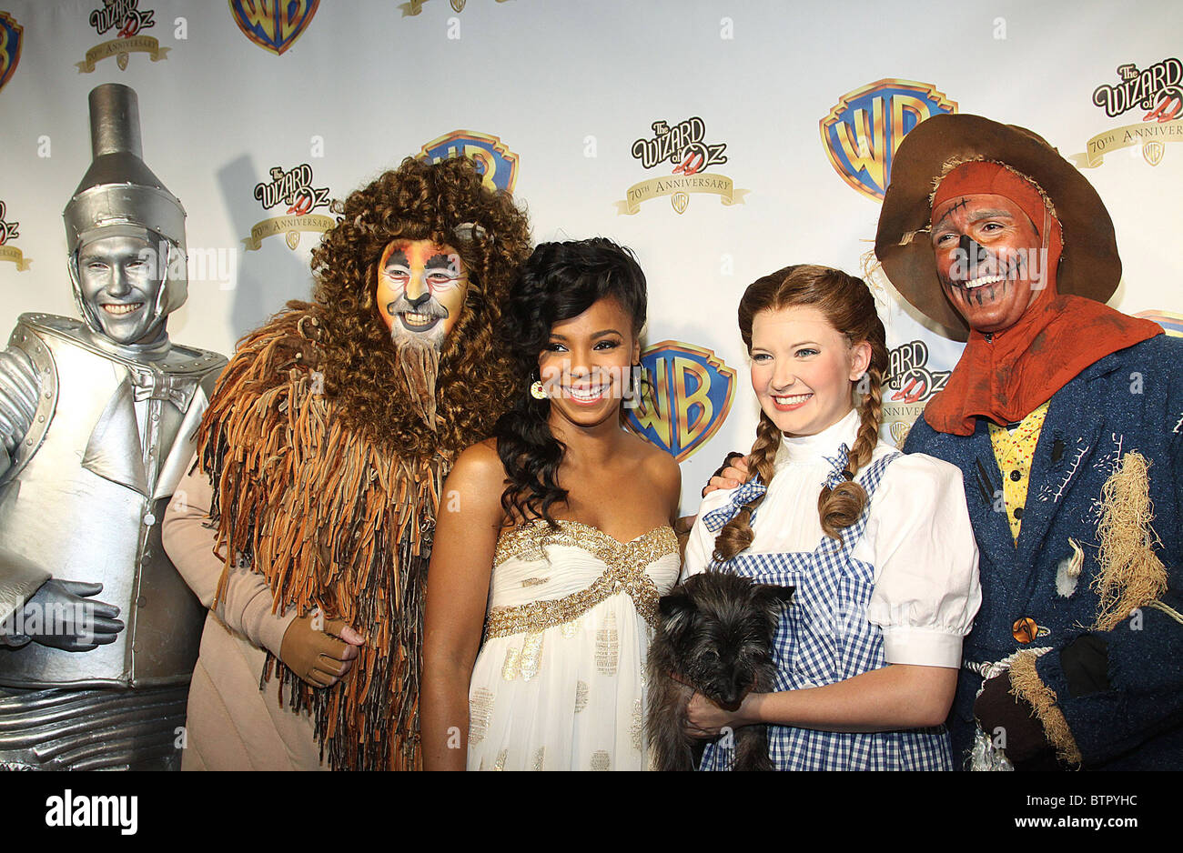 THE WIZARD OF OZ 70th Anniversary Emerald Gala Stock Photo - Alamy