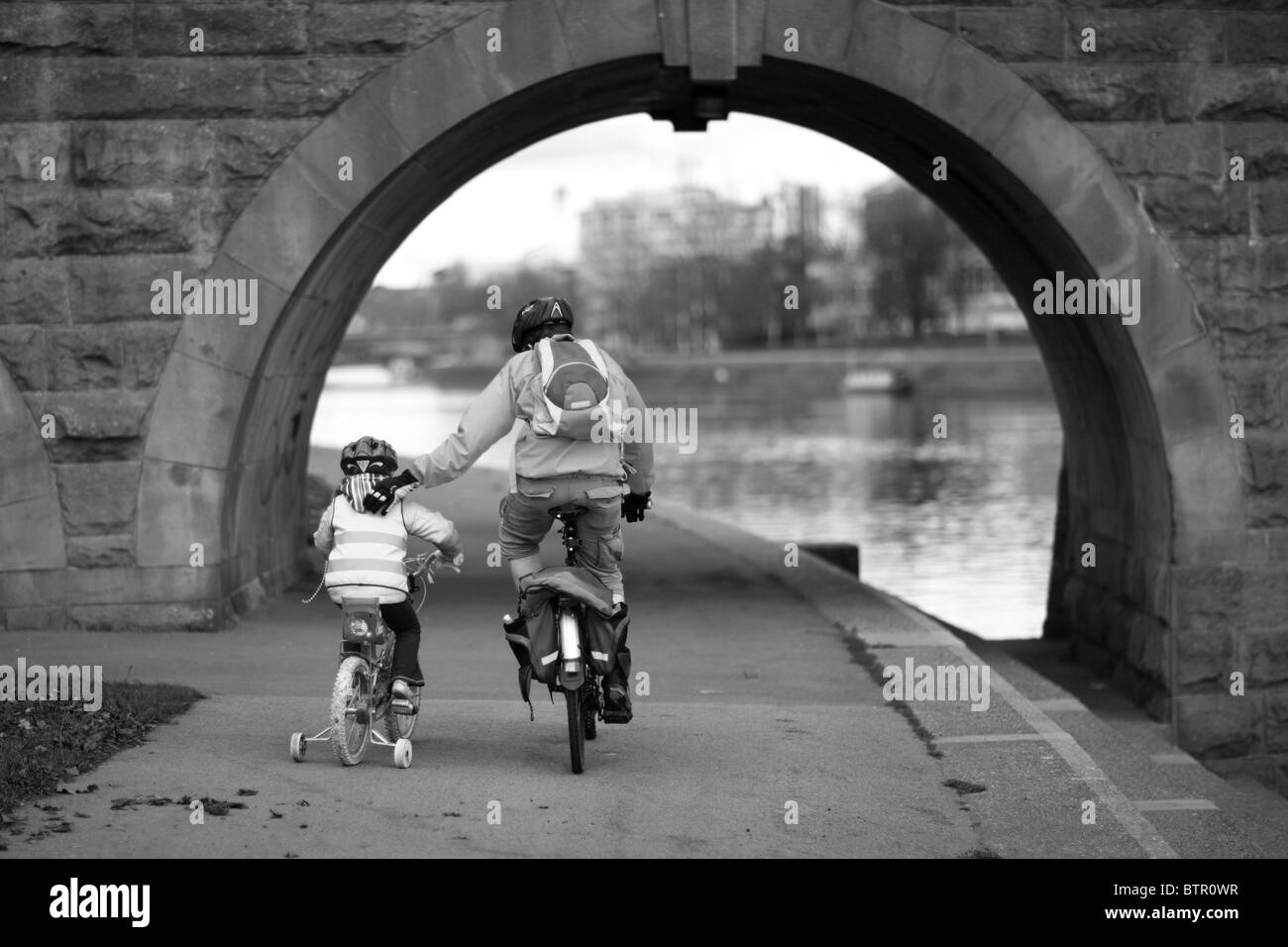 Boxing day learning to ride bike hi-res stock photography and images ...
