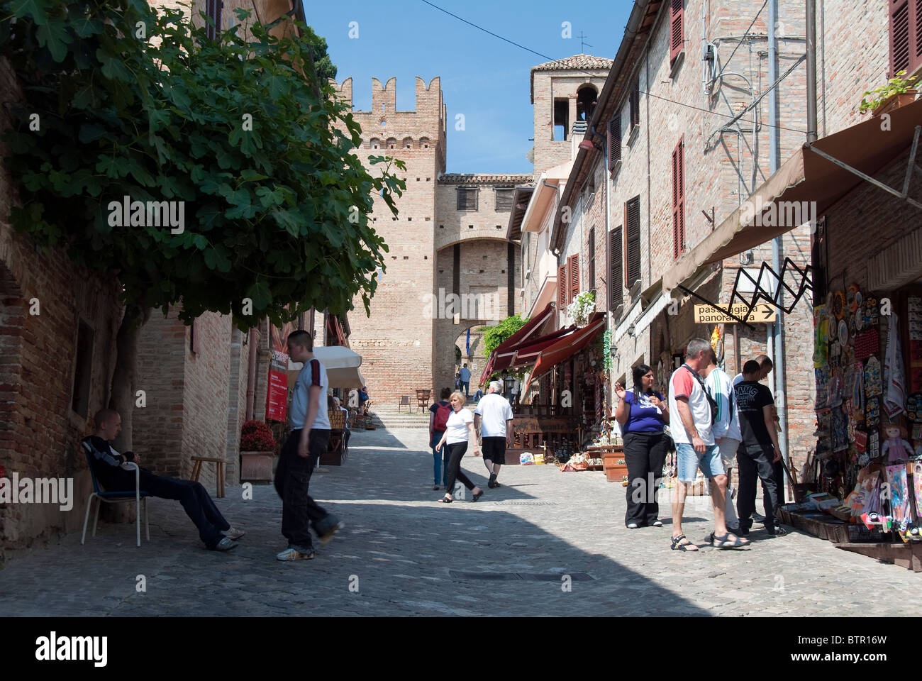 Gradara Marche High Resolution Stock Photography and Images - Alamy