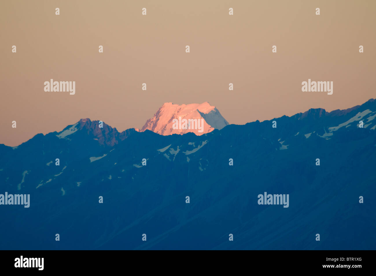 Ben Ohau Range, Mountains,Mt Cook ,Ruataniwha Conservation Park,Shores ...