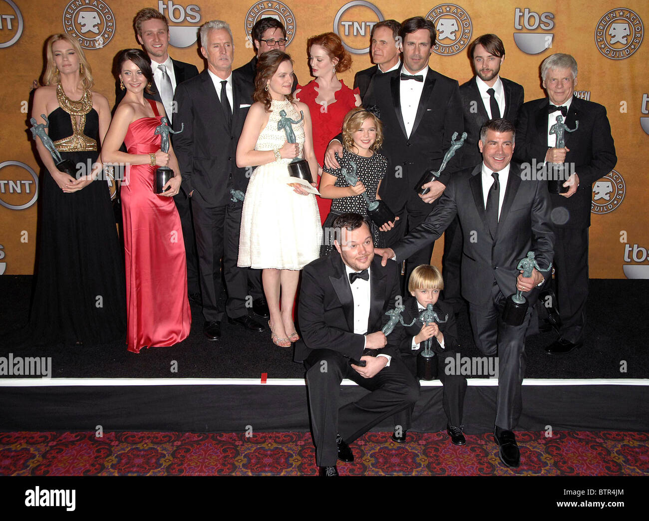 Mad men cast hi-res stock photography and images - Alamy