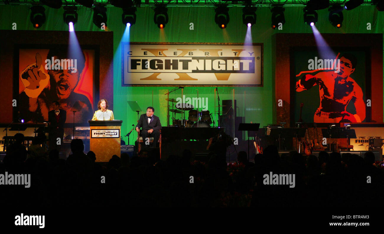 Muhammad Ali's Celebrity Fight Night XV Stock Photo - Alamy