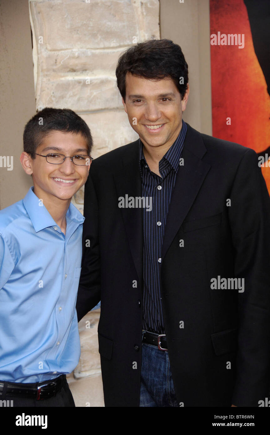 THE KARATE KID Premiere Stock Photo - Alamy
