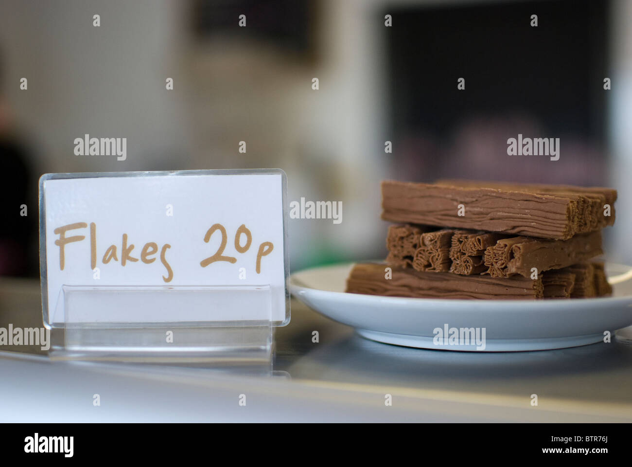 Flake bar hi-res stock photography and images - Alamy