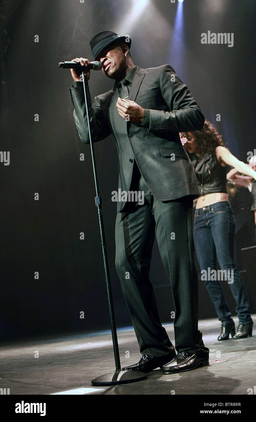 NE-YO in Concert at The Pearl Theater Stock Photo - Alamy
