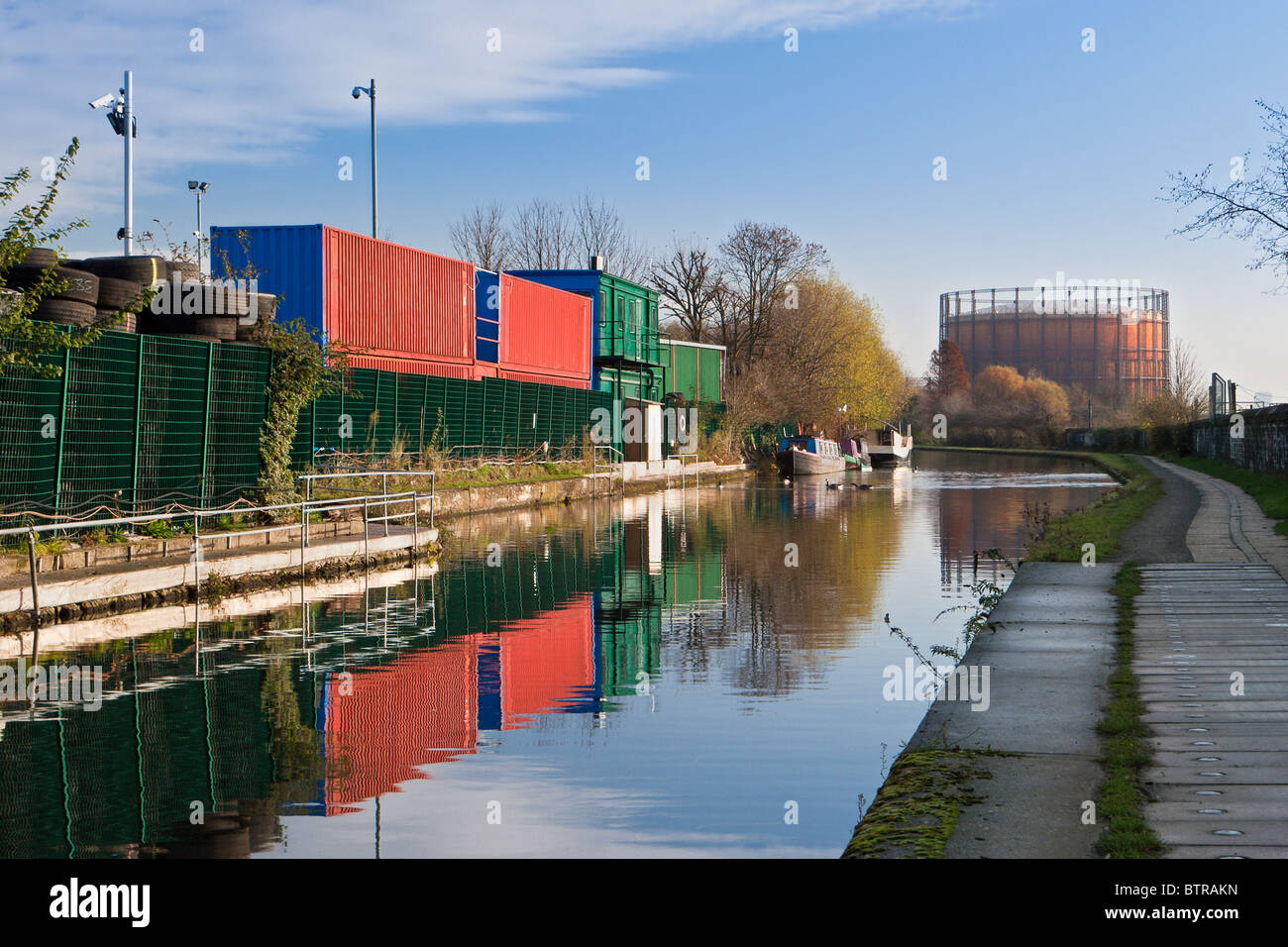 Grand Union Canal near Mitre Bridge, Park Royal, London, England, UK ...