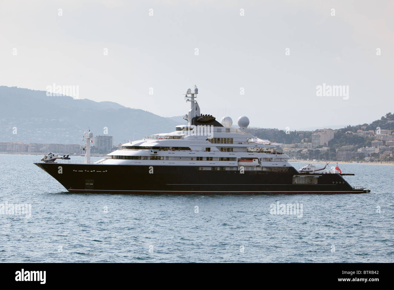 Octopus one of the world's largest superyachts,with heli decks, sitting ...