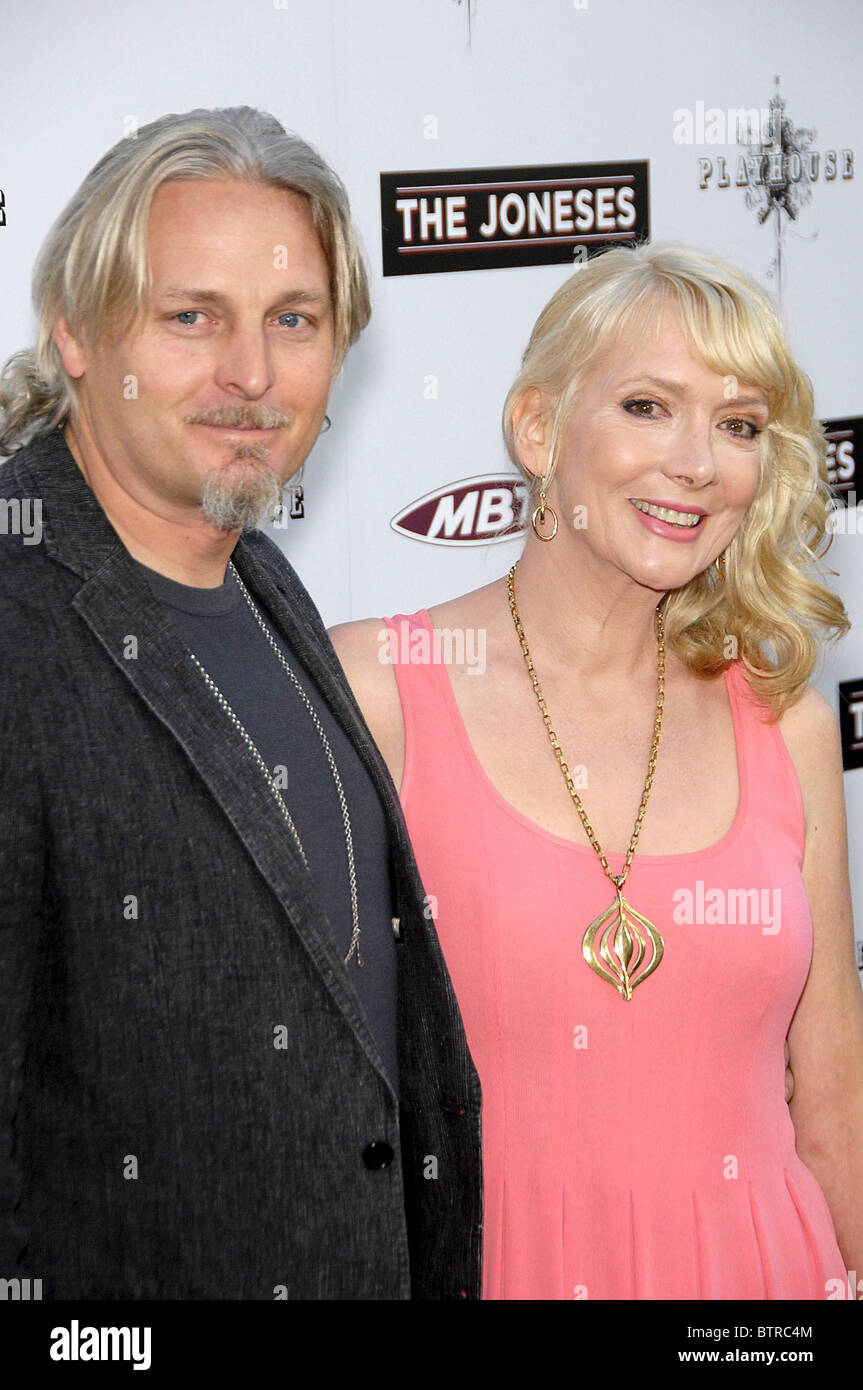 THE JONESES Premiere Stock Photo - Alamy