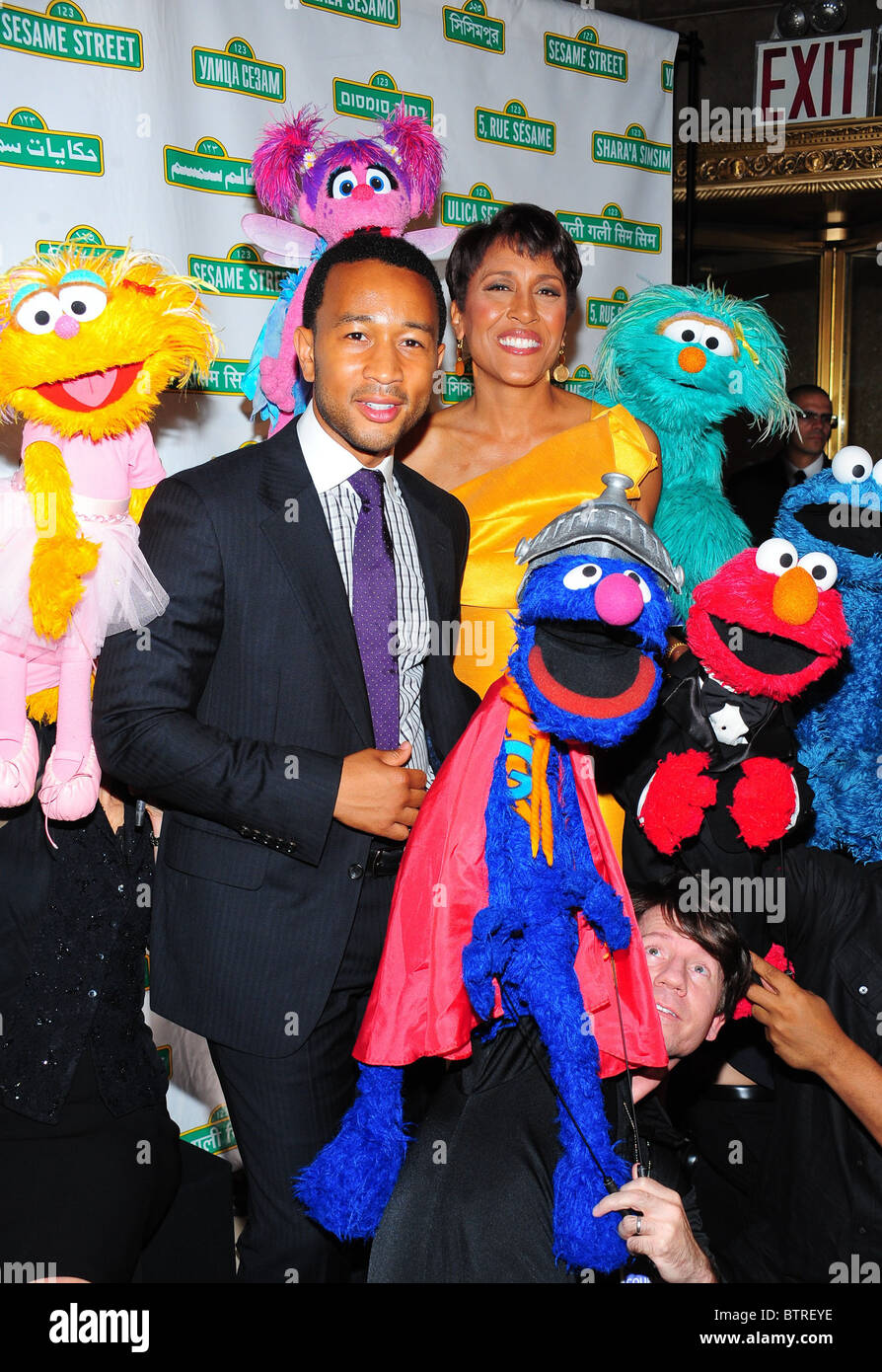 Sesame Workshop 8th Annual Benefit Gala Stock Photo - Alamy