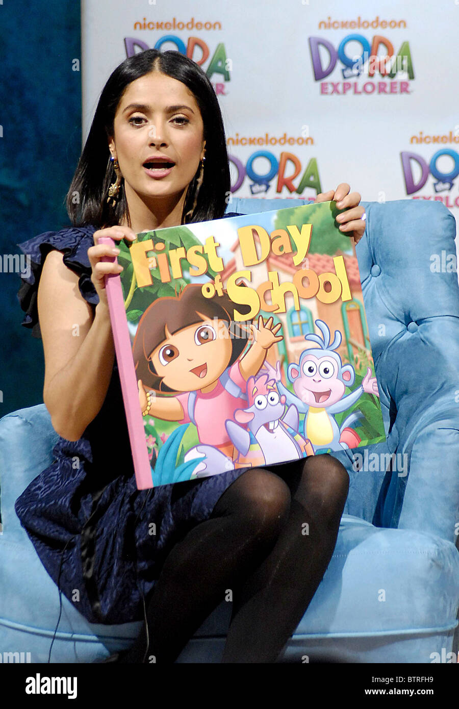 DORA THE EXPLORER'S 10th Anniversary Book Reading Hosted by Children's ...