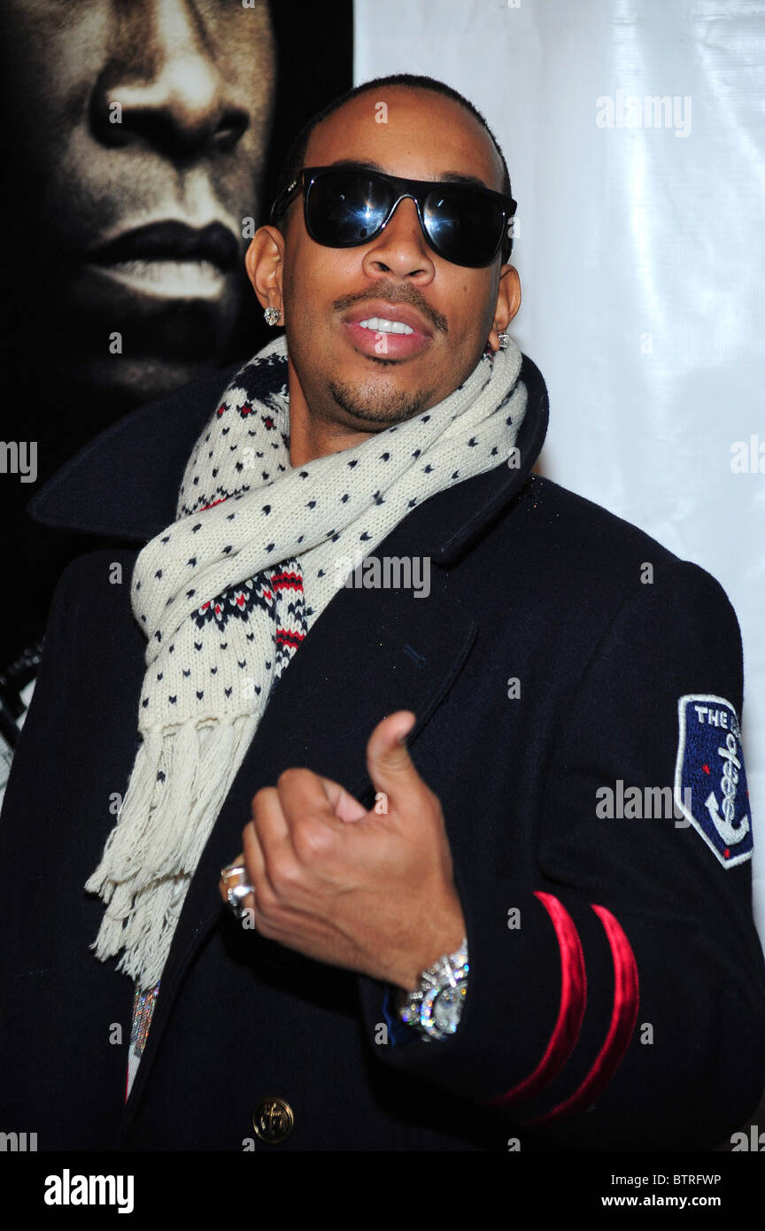 Christopher brian bridges hi-res stock photography and images - Alamy