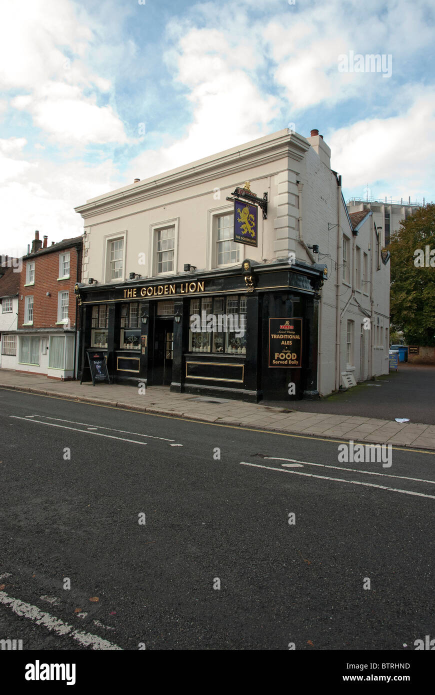 Pub fareham hi-res stock photography and images - Alamy