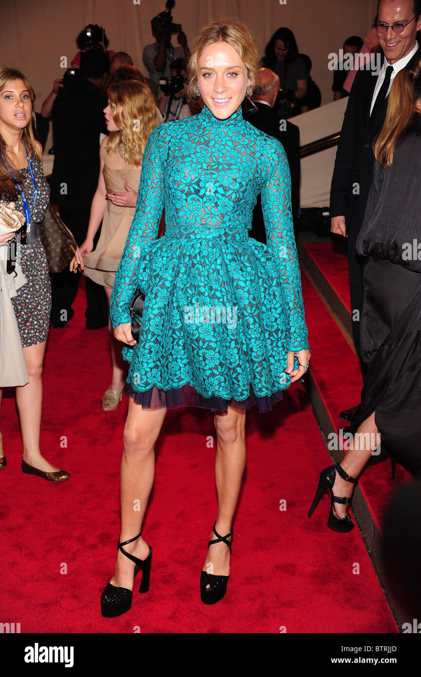 American Woman: Fashioning a National Identity Benefit Gala Co-Hosted ...