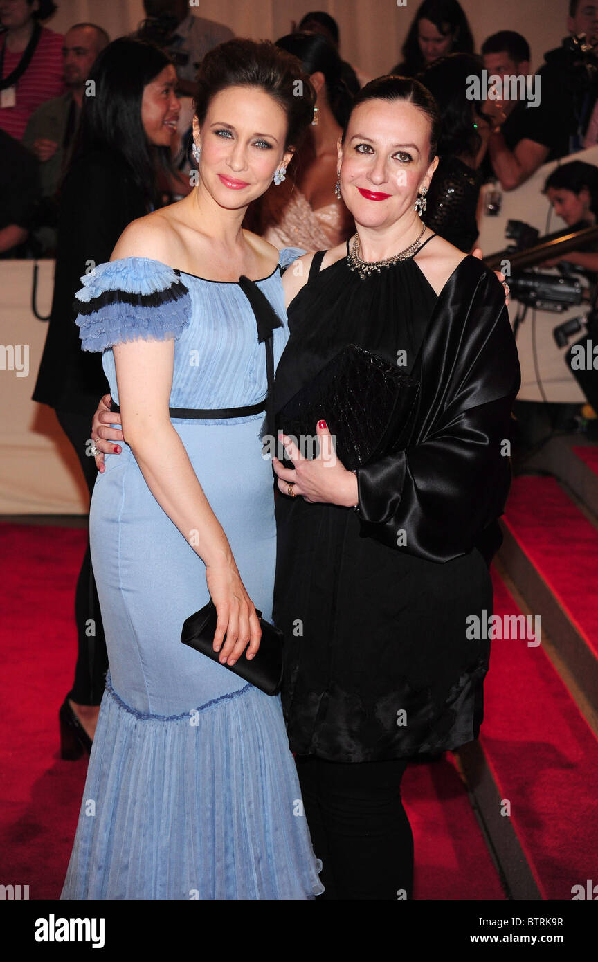 Part 2 - American Woman: Fashioning a National Identity Benefit Gala Co ...