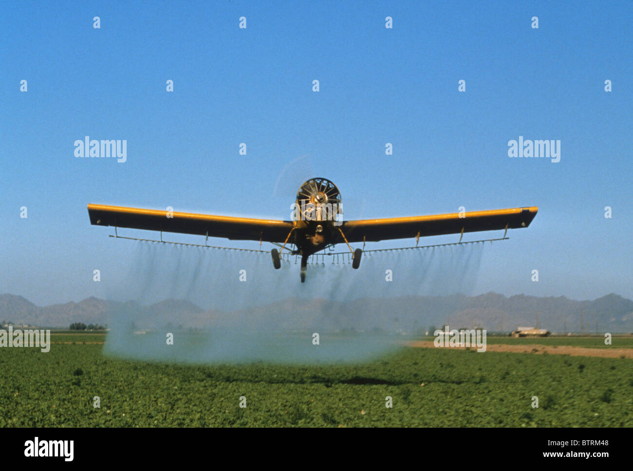 Apply fertilizer hi-res stock photography and images - Alamy