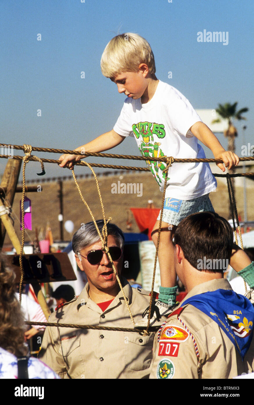 Boy scout show scoutorama event demonstrate rope bridge safe care fun ...