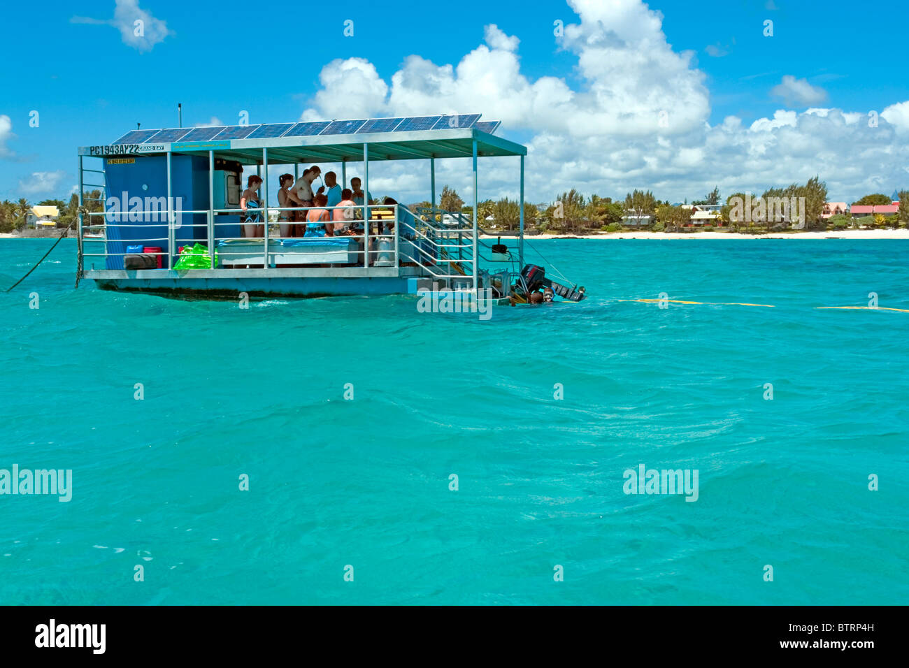 Undersea walk mauritius hi-res stock photography and images - Alamy