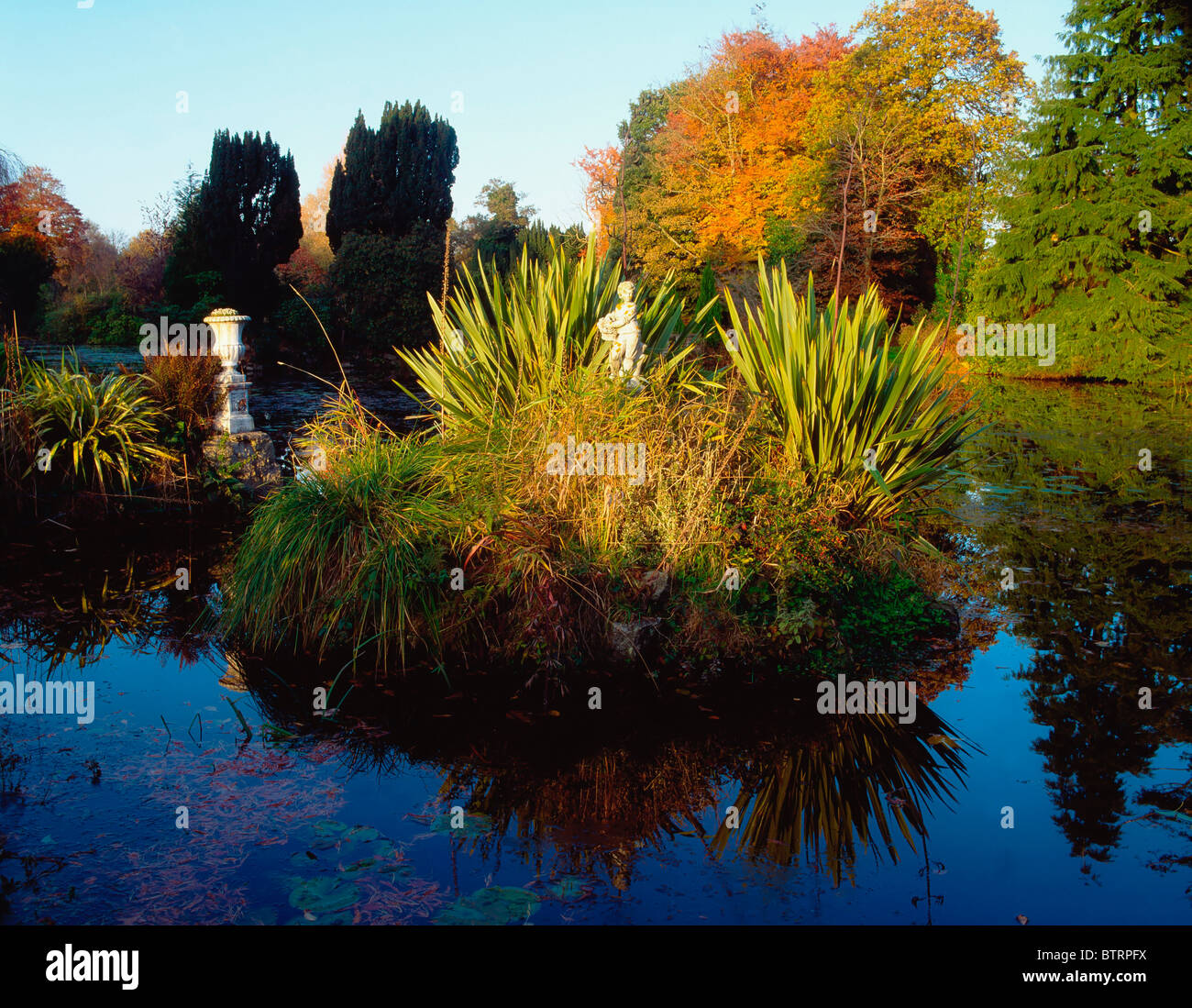 Altamont gardens co carlow ireland hi-res stock photography and images ...