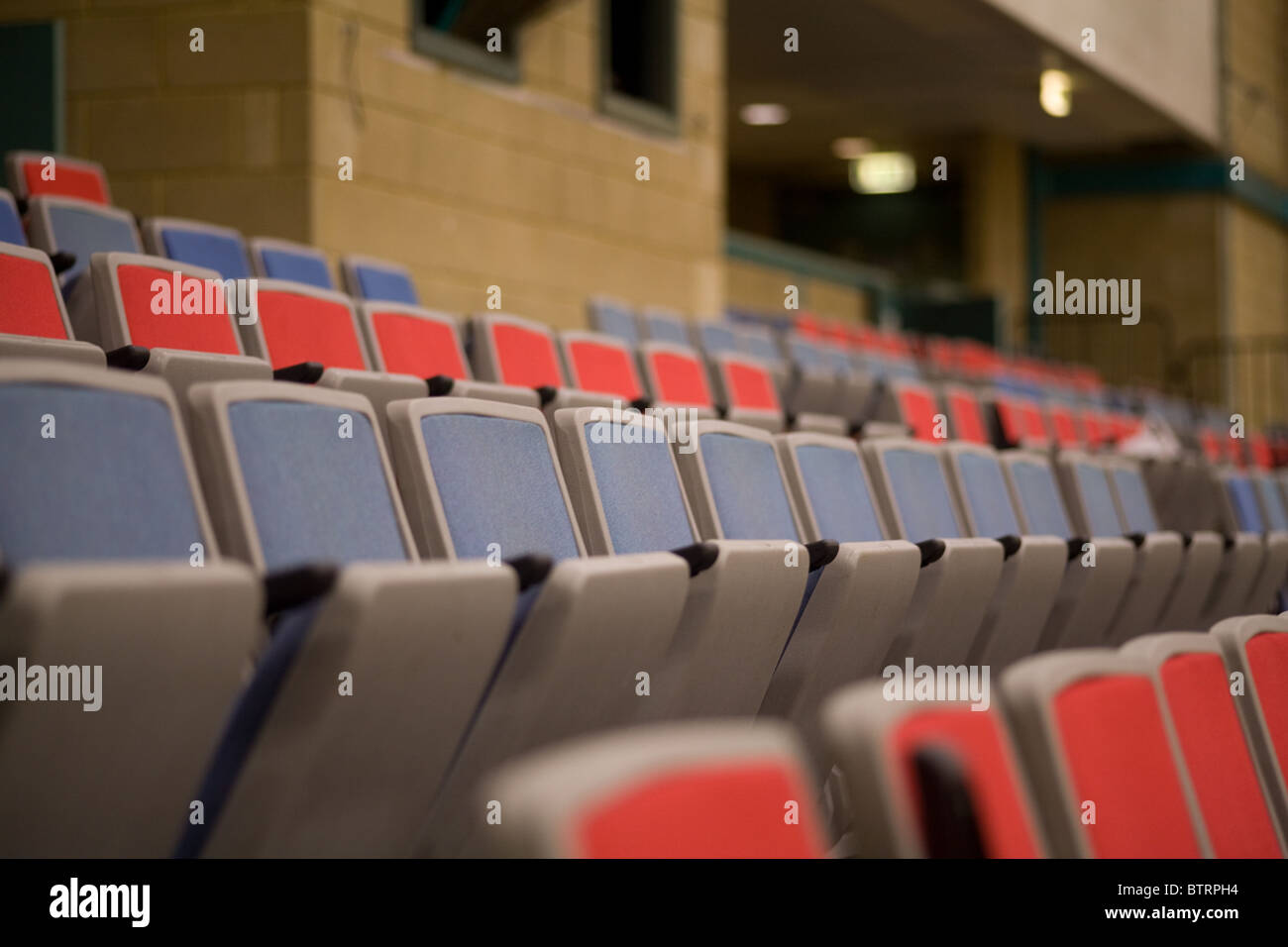 Red box venue hi-res stock photography and images - Alamy