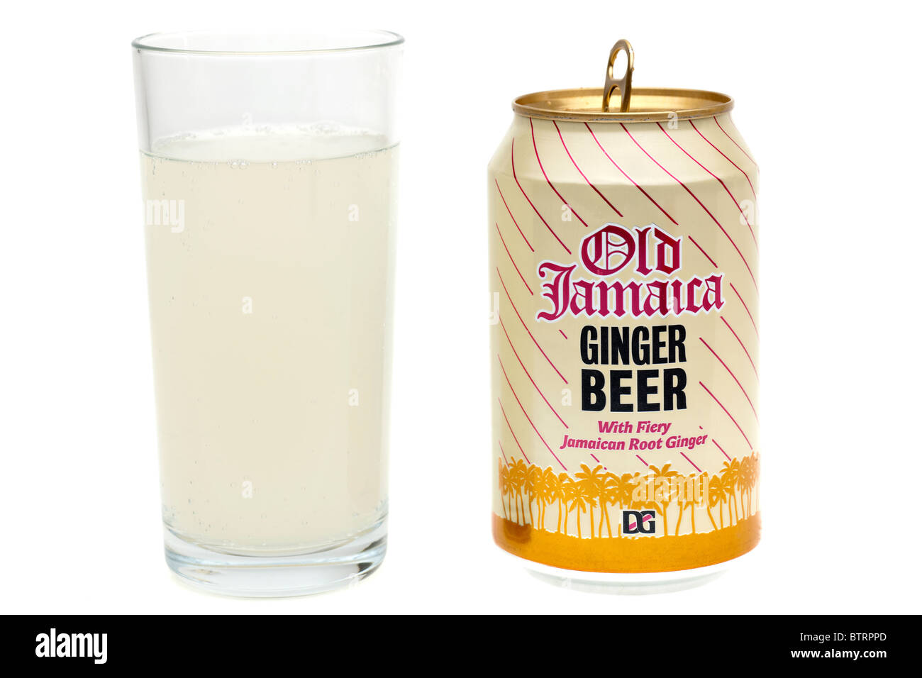 Glass of Old Jamaica ginger beer with opened ring pull can Stock Photo ...