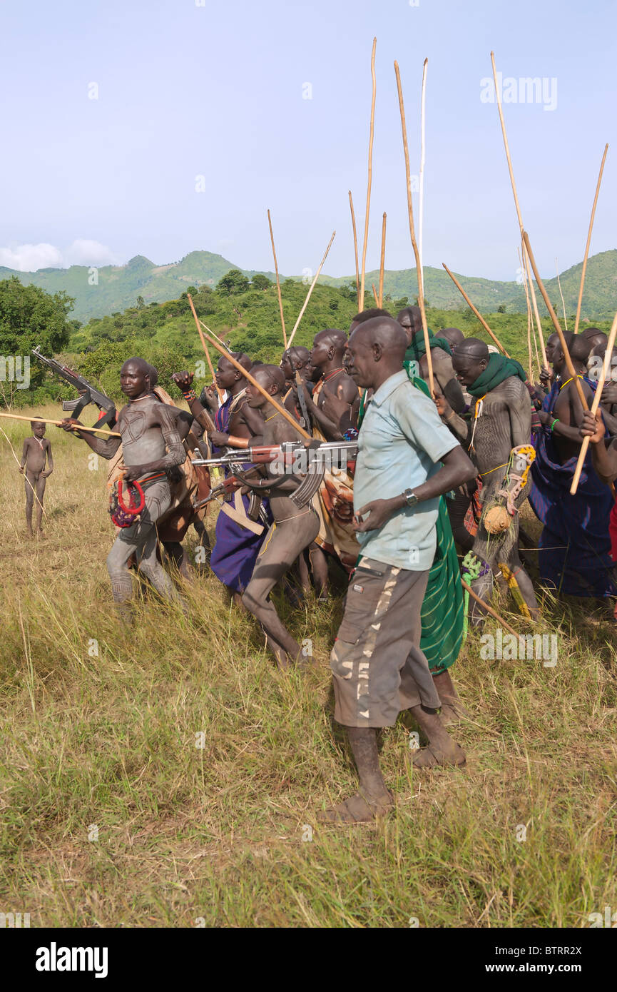 Donga stick fight ceremony, Surma tribe, Tulgit, Omo river valley ...