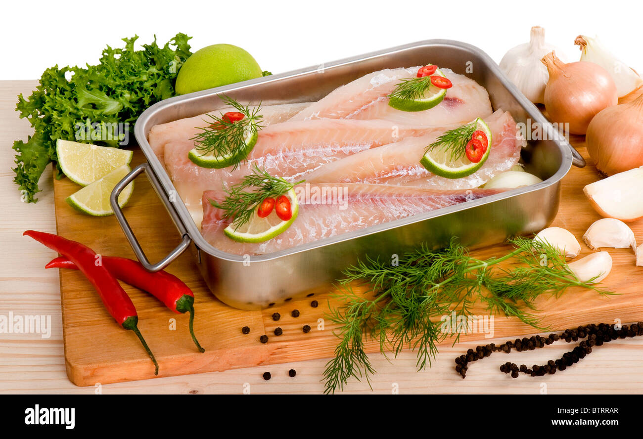 Raw fish fillets hi-res stock photography and images - Alamy