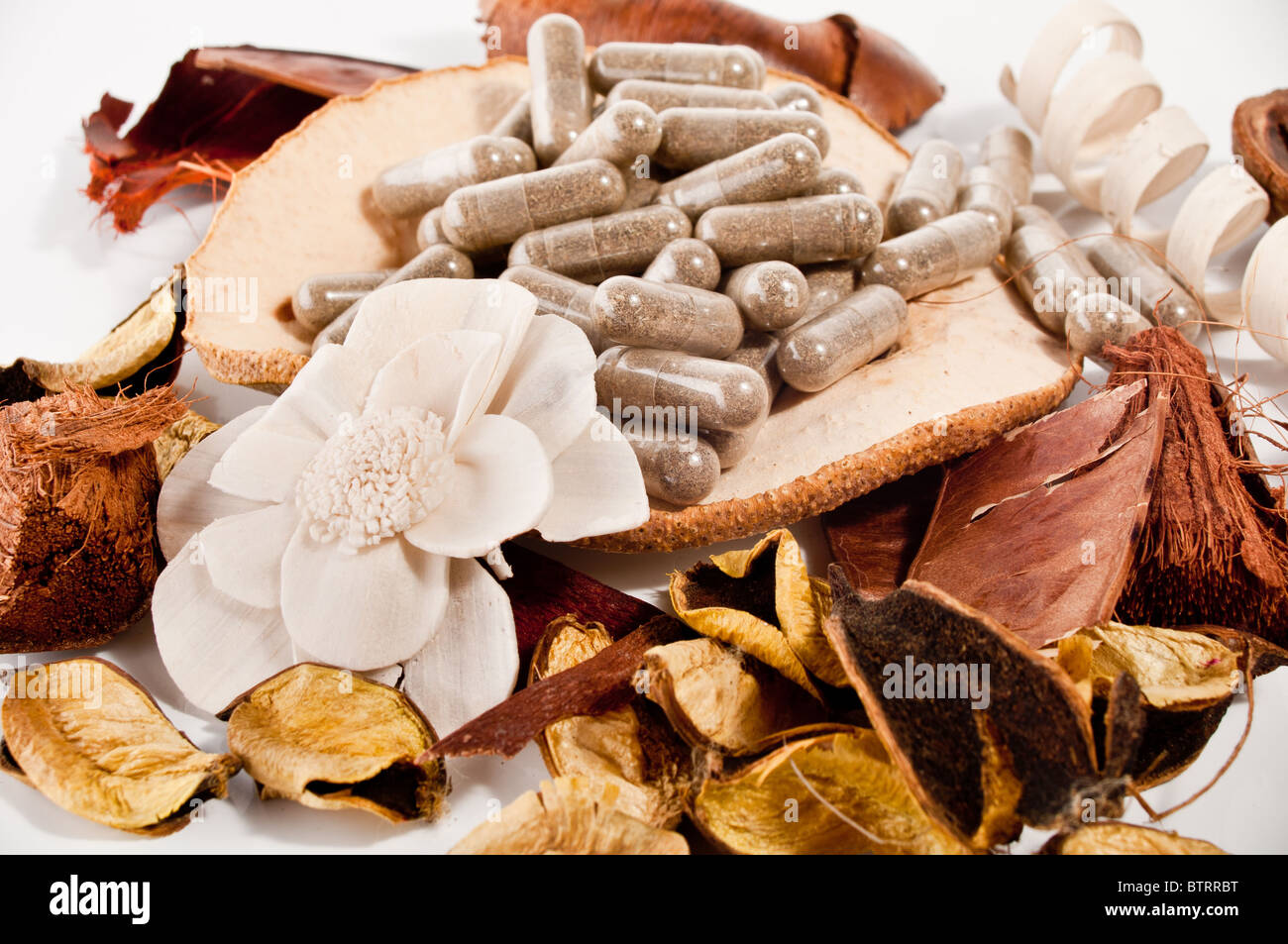 Herbal Tablets and herbs Stock Photo - Alamy