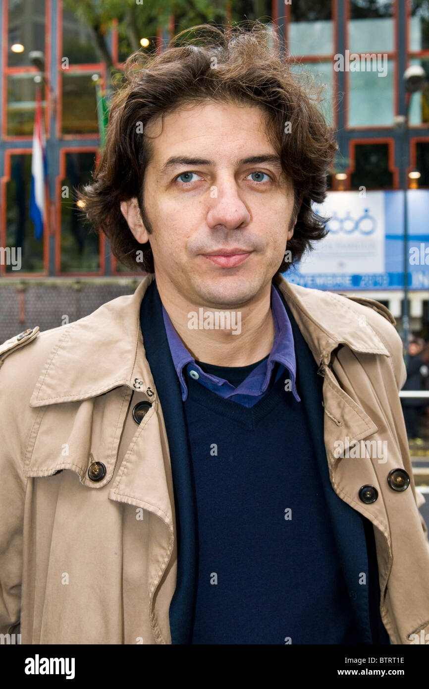 Marco Cappato (Segretario Associazione Luca Coscoini), Sit In Partito ...