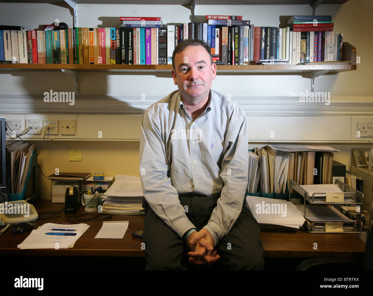 Labour mp office hi-res stock photography and images - Alamy