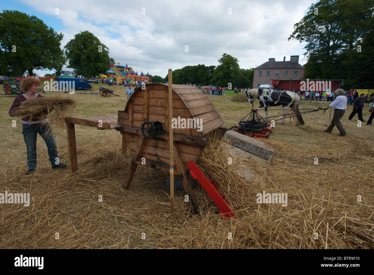 The Thrashing Machine High Resolution Stock Photography and Images - Alamy