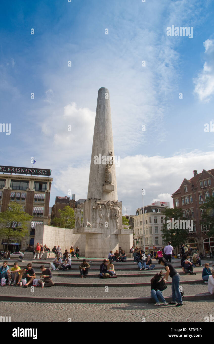 National monument amsterdam hi-res stock photography and images - Alamy
