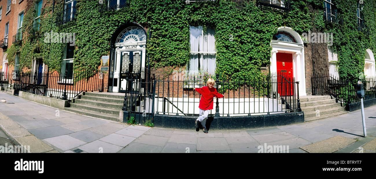 Fitzwilliam square hi-res stock photography and images - Alamy
