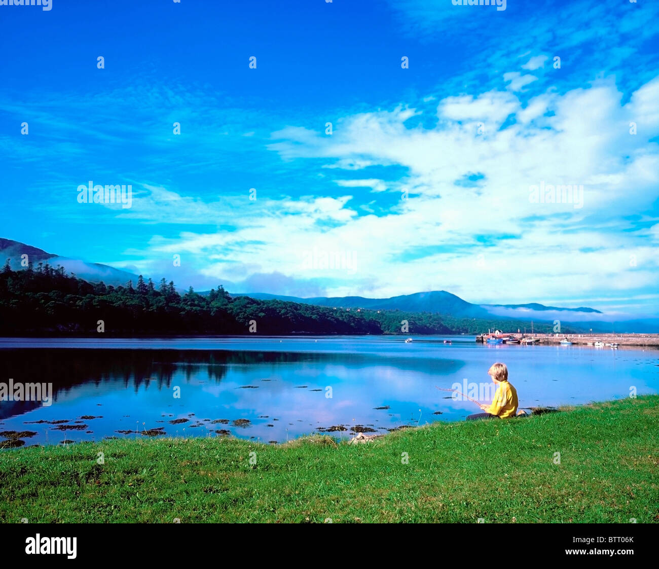 Kenmare harbour hi-res stock photography and images - Alamy