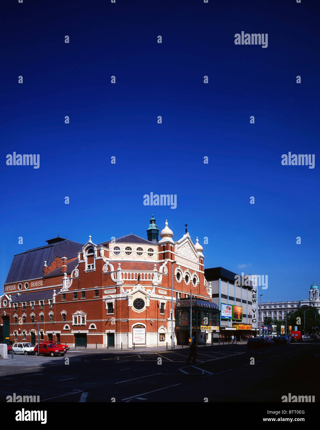 Grand 19th century houses hi-res stock photography and images - Alamy