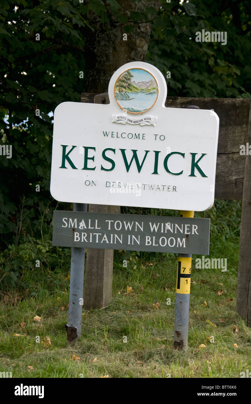 Keswick road sign in the Lake District, Britain Stock Photo - Alamy