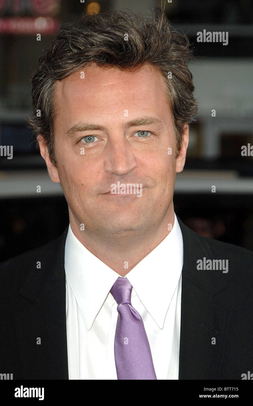 17 again matthew perry hi-res stock photography and images - Alamy