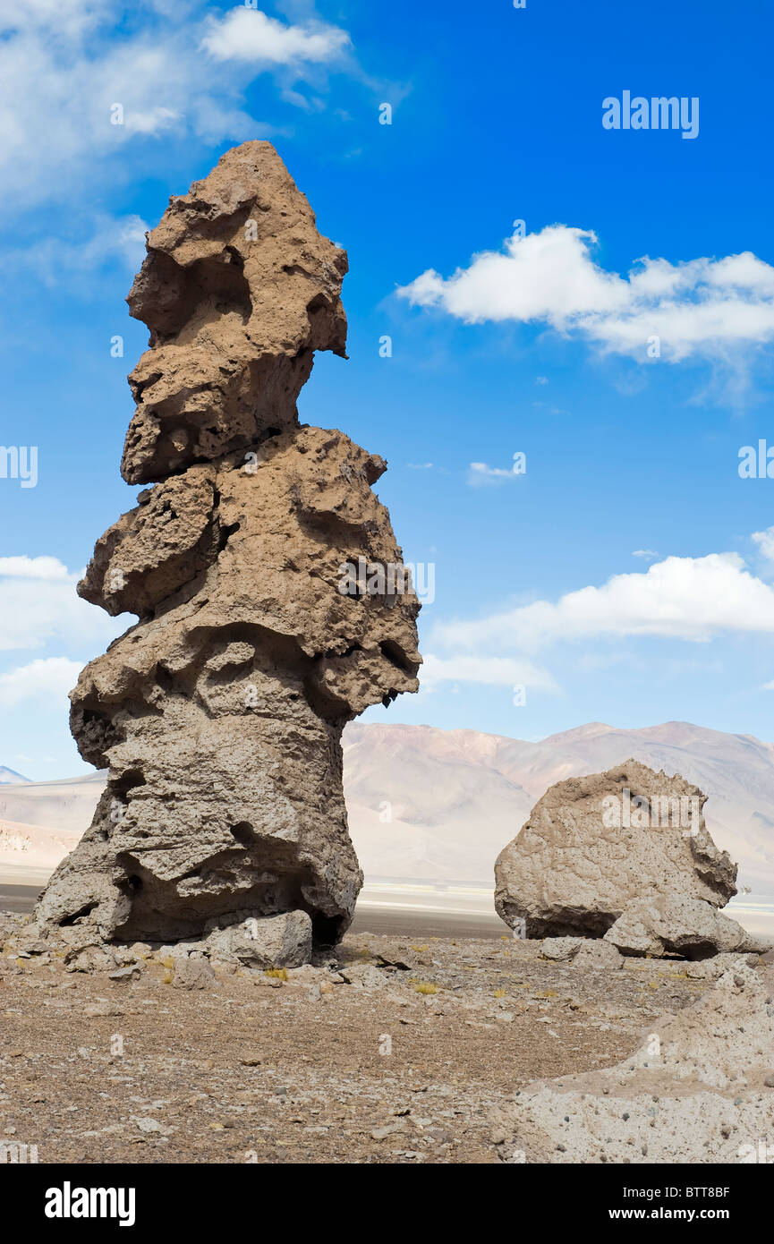 Monjes de la Pacana stone pillars (Pacana Monks), Los Flamencos ...