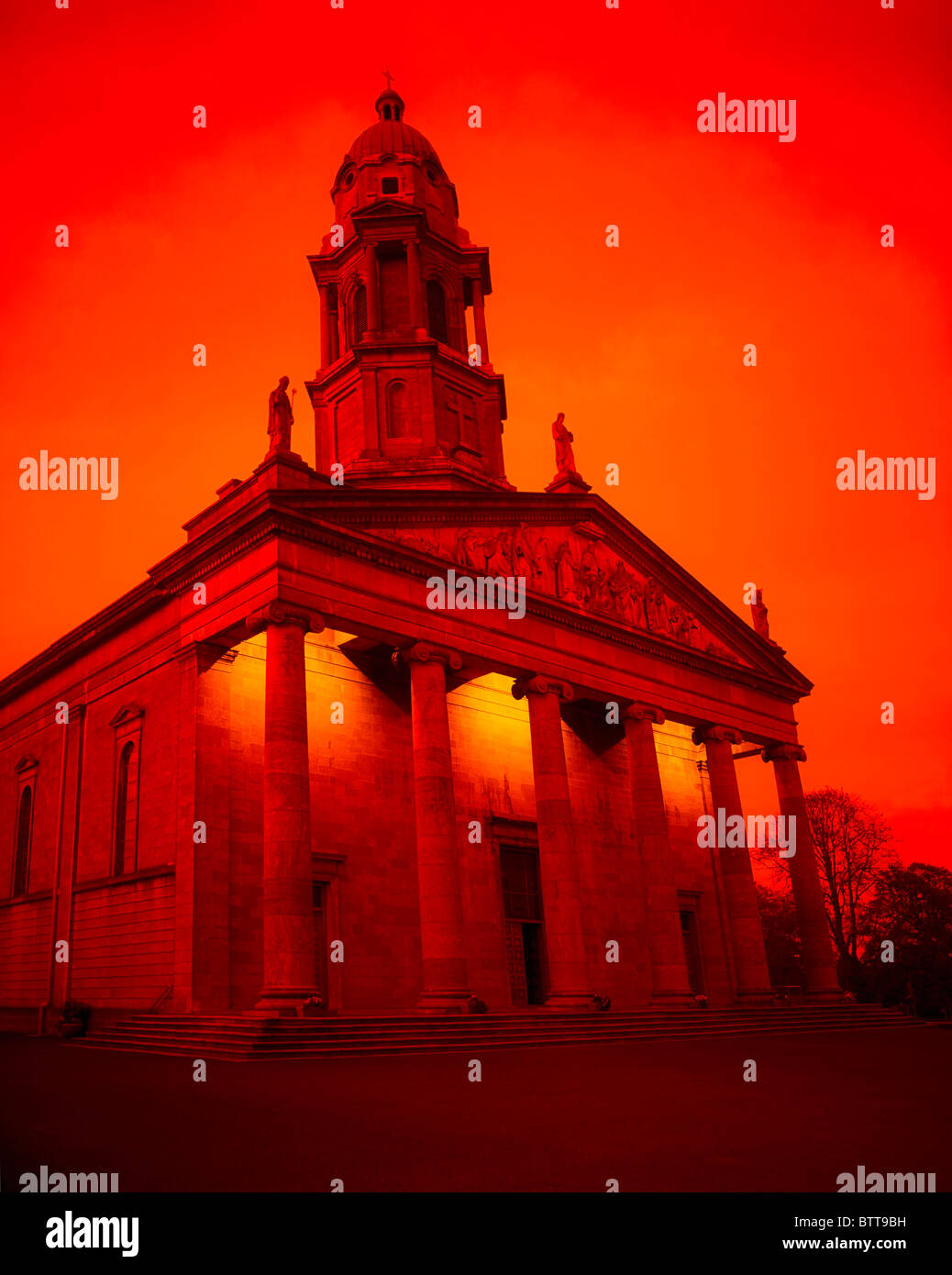 Saint mels catholic cathedral hi-res stock photography and images - Alamy