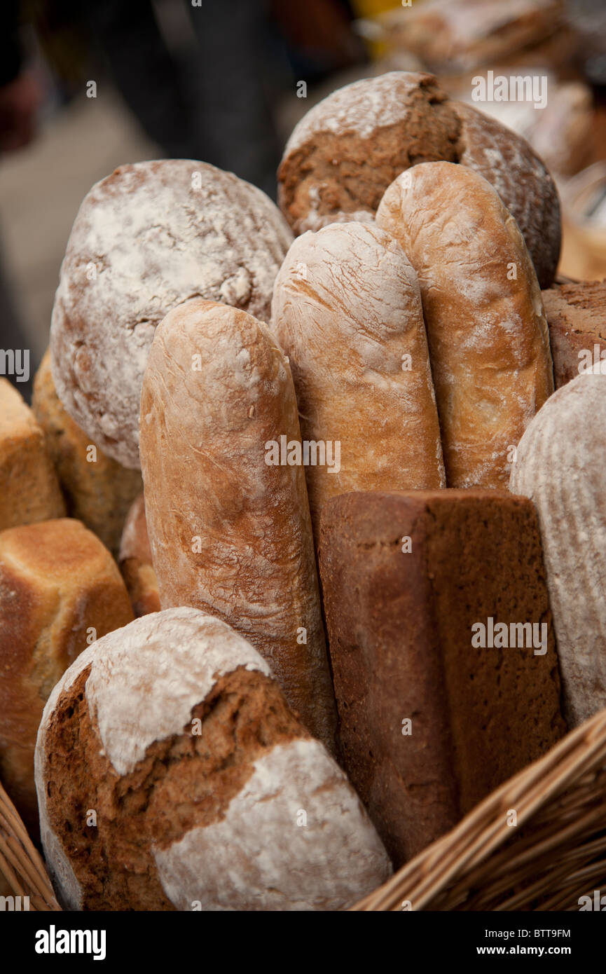 Bread hi-res stock photography and images - Alamy