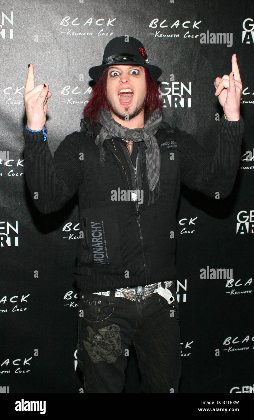 Black Kenneth Cole Fragrance and Gen Art Salute Actors Who Make It ...