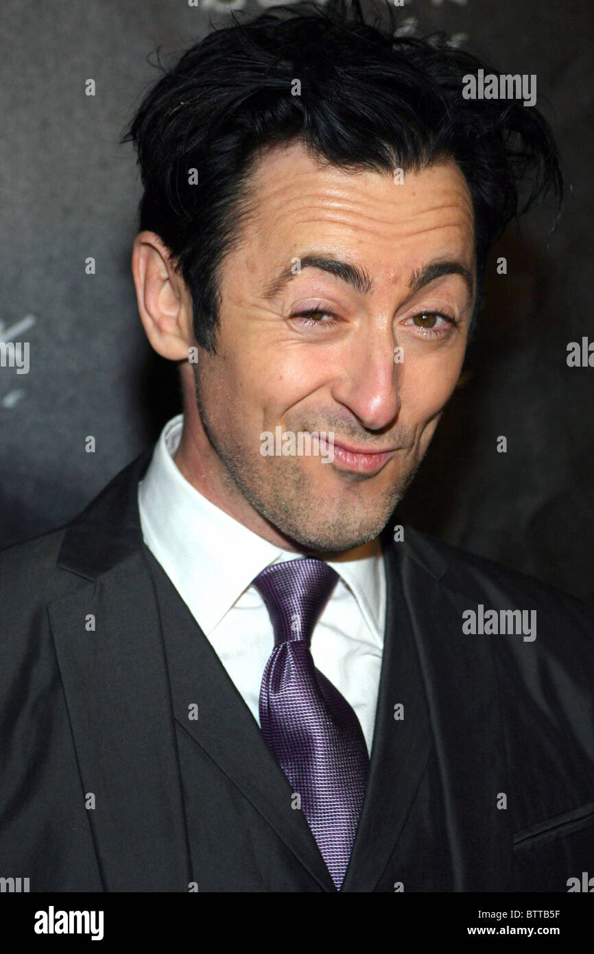 Black Kenneth Cole Fragrance and Gen Art Salute Actors Who Make It ...