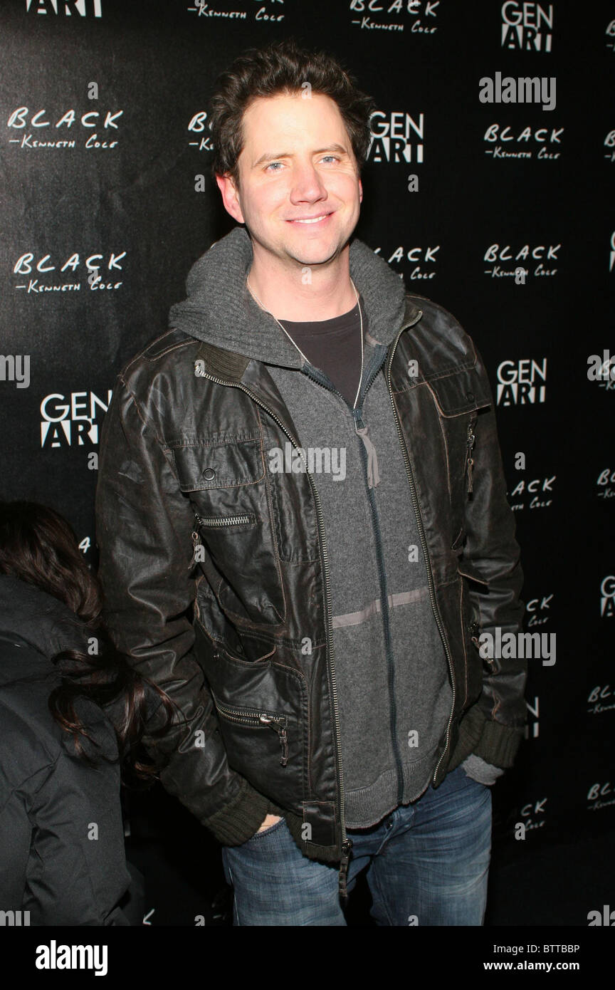 Black Kenneth Cole Fragrance and Gen Art Salute Actors Who Make It ...