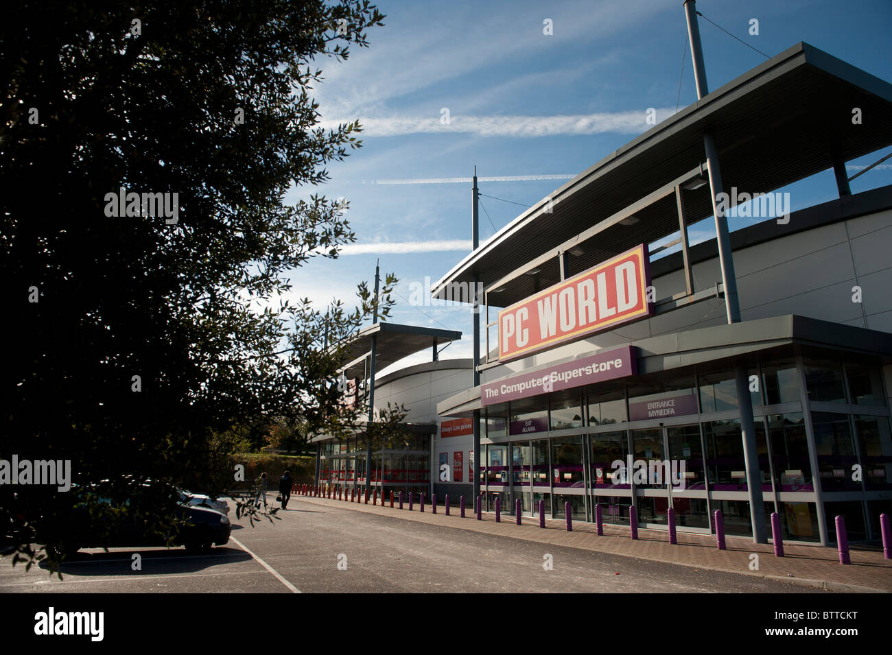 Pc world hi-res stock photography and images - Alamy